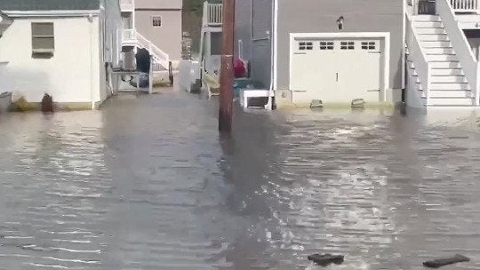 Coastal Flooding From Back-To-Back Storms - Videos from The Weather Channel