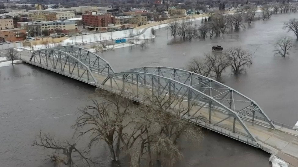 Watch Rough Weather Break Freighter in Two - Videos from The Weather ...