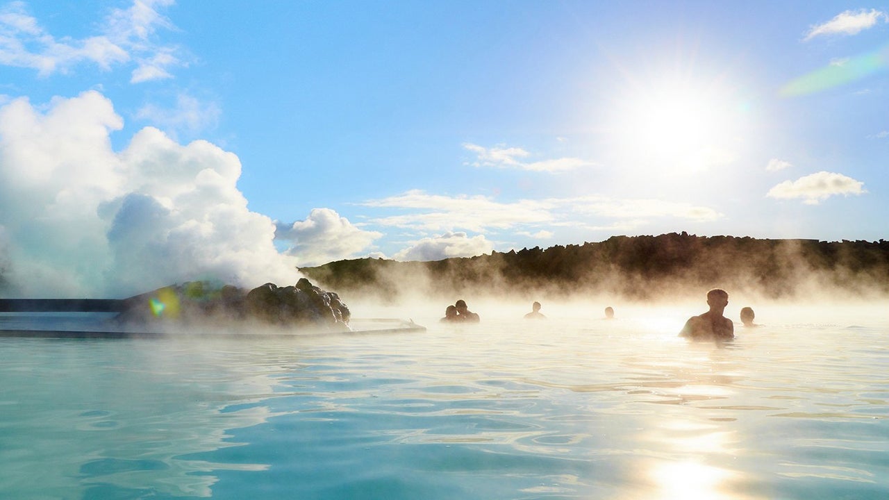 20 Amazing Hot Springs to Visit Around the World (PHOTOS) | The Weather ...