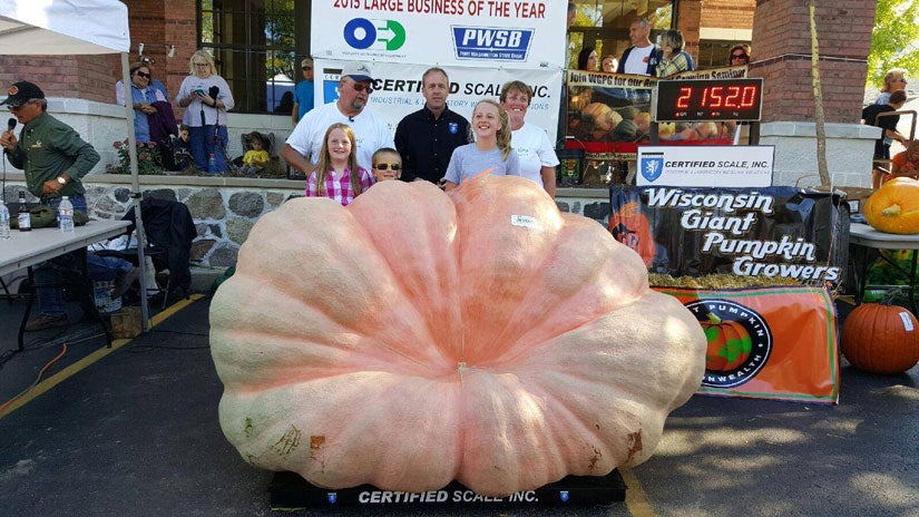 Record 2,145-Pound Pumpkin Grown in Illinois | The Weather Channel