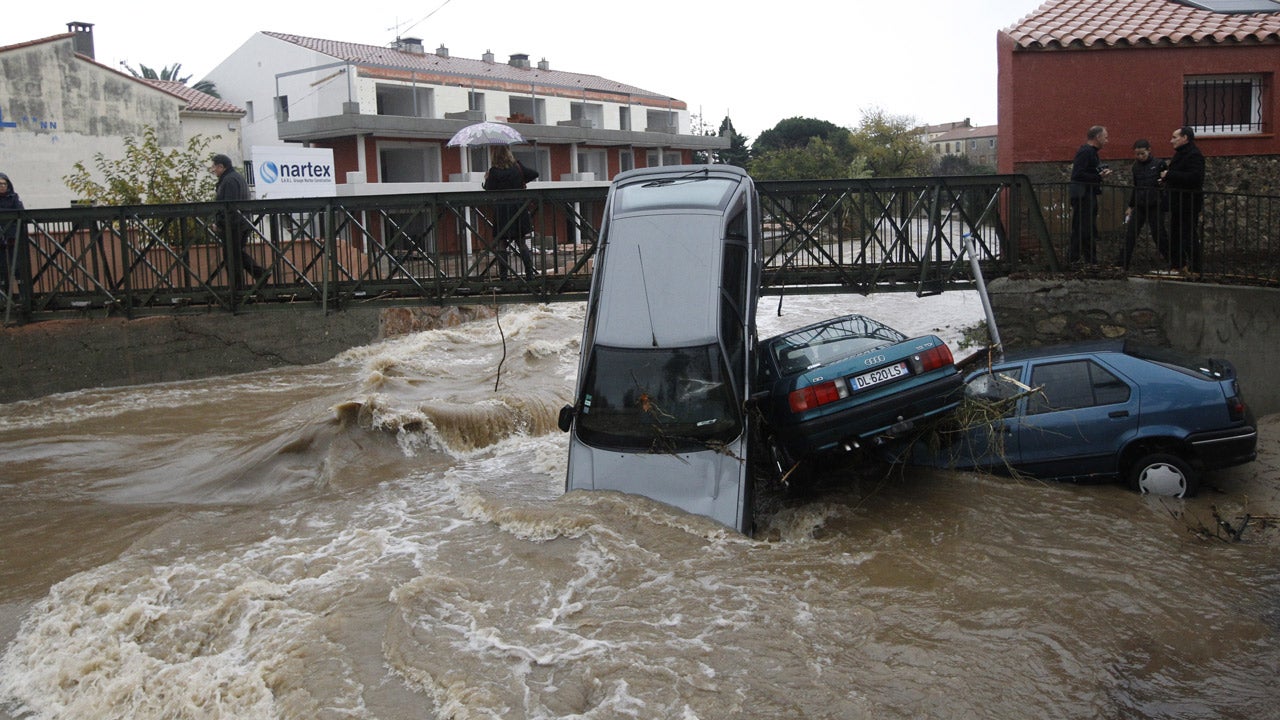 France Flooding: At Least Five Dead, Thousands Evacuated | The Weather ...