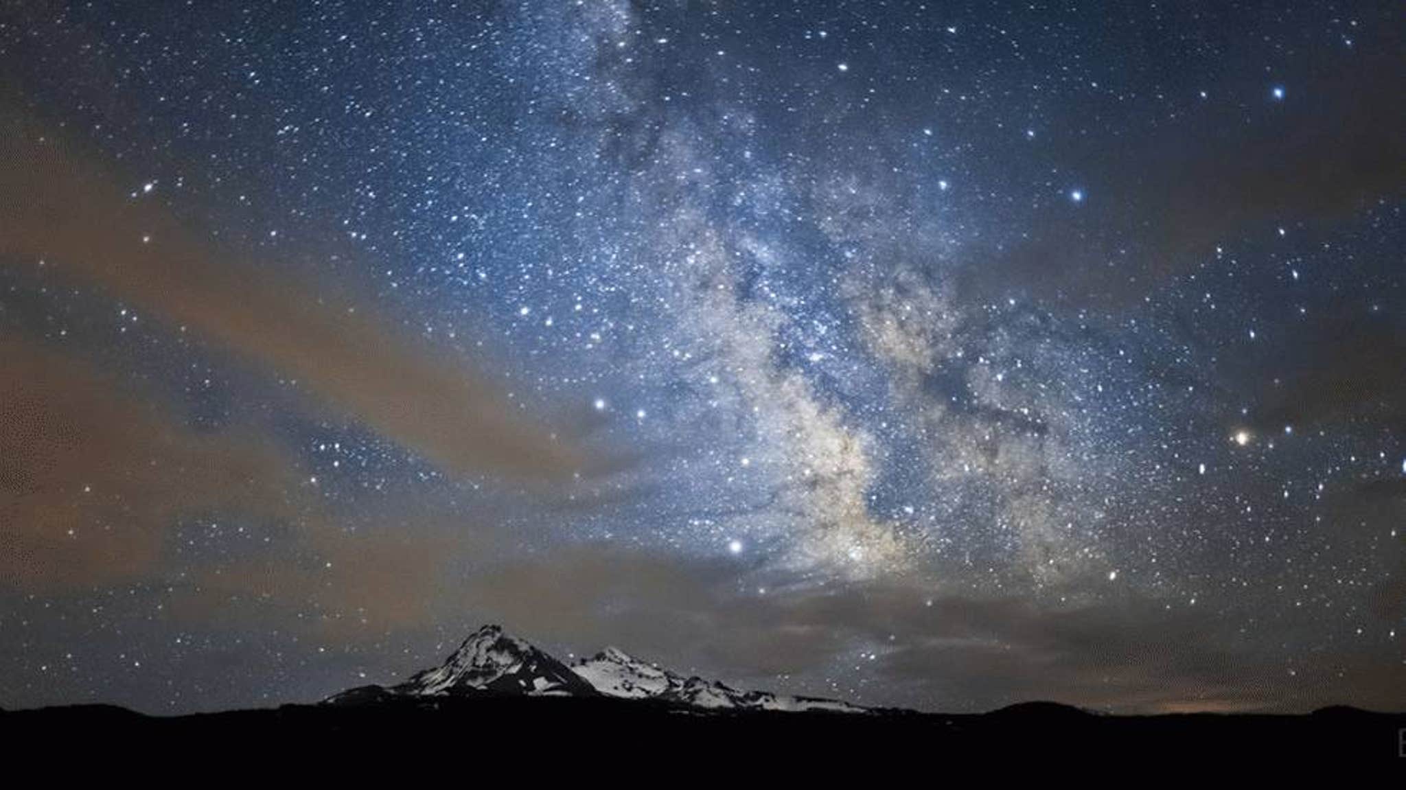 Breathtaking Stars Light Up the Night Sky (PHOTOS) | The Weather Channel