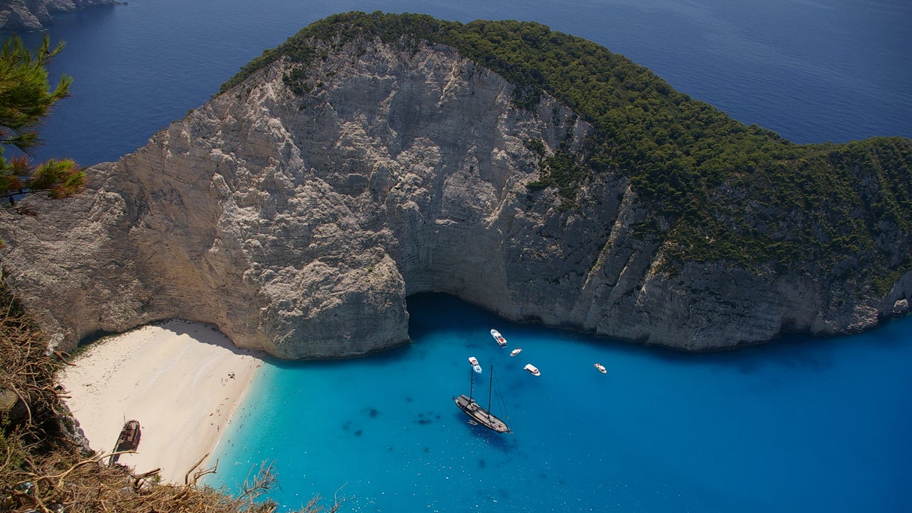30 Breathtaking Cliffside Beaches (PHOTOS) | The Weather Channel