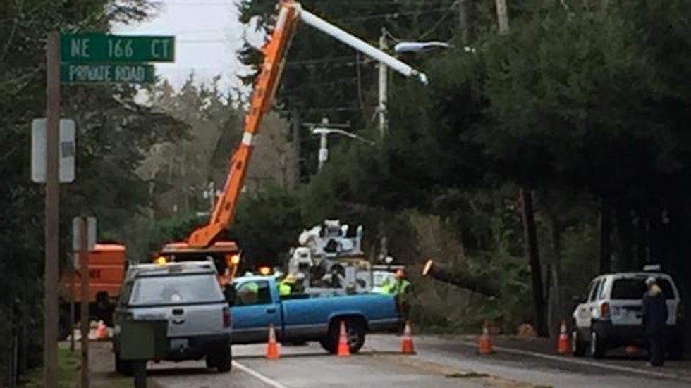 Winter Storm Neptune's Fierce Winds: Blowing Snow, Dangerous Wind ...