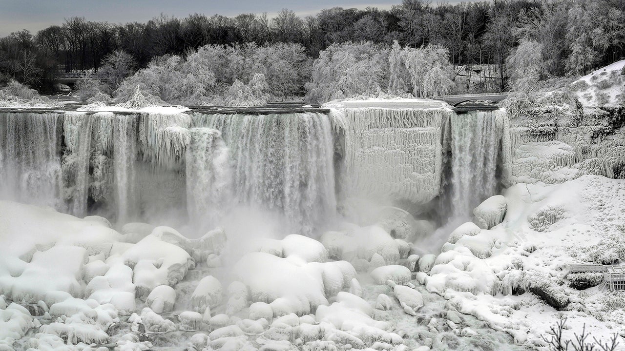 Here's What Niagara Falls Looks Like Right Now (PHOTOS) | The Weather Channel