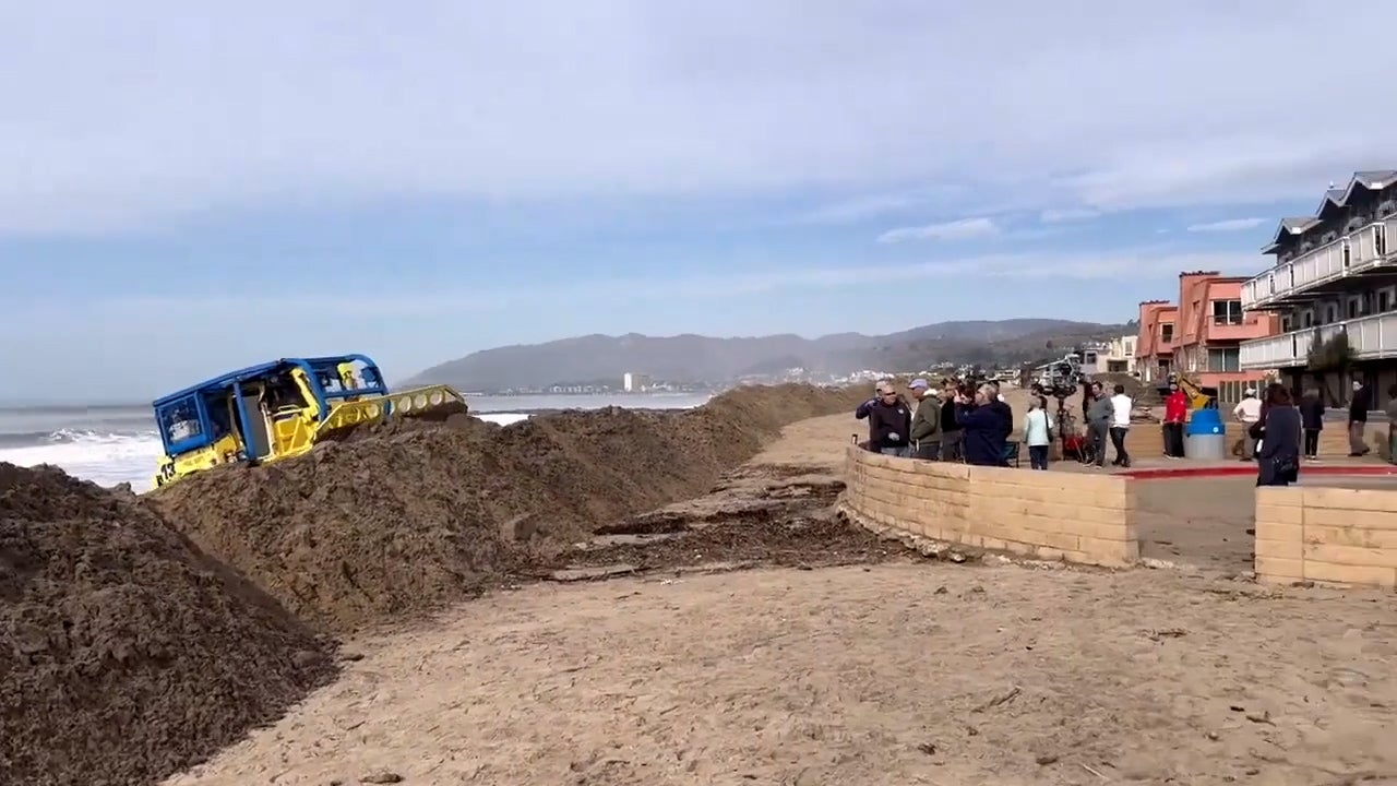 Powerful Pacific Swells Bring Threat Of More Dangerous Surf To ...