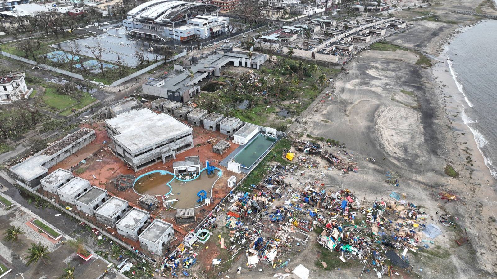 Deadly Cyclone Shreds Madagascar City | Weather.com