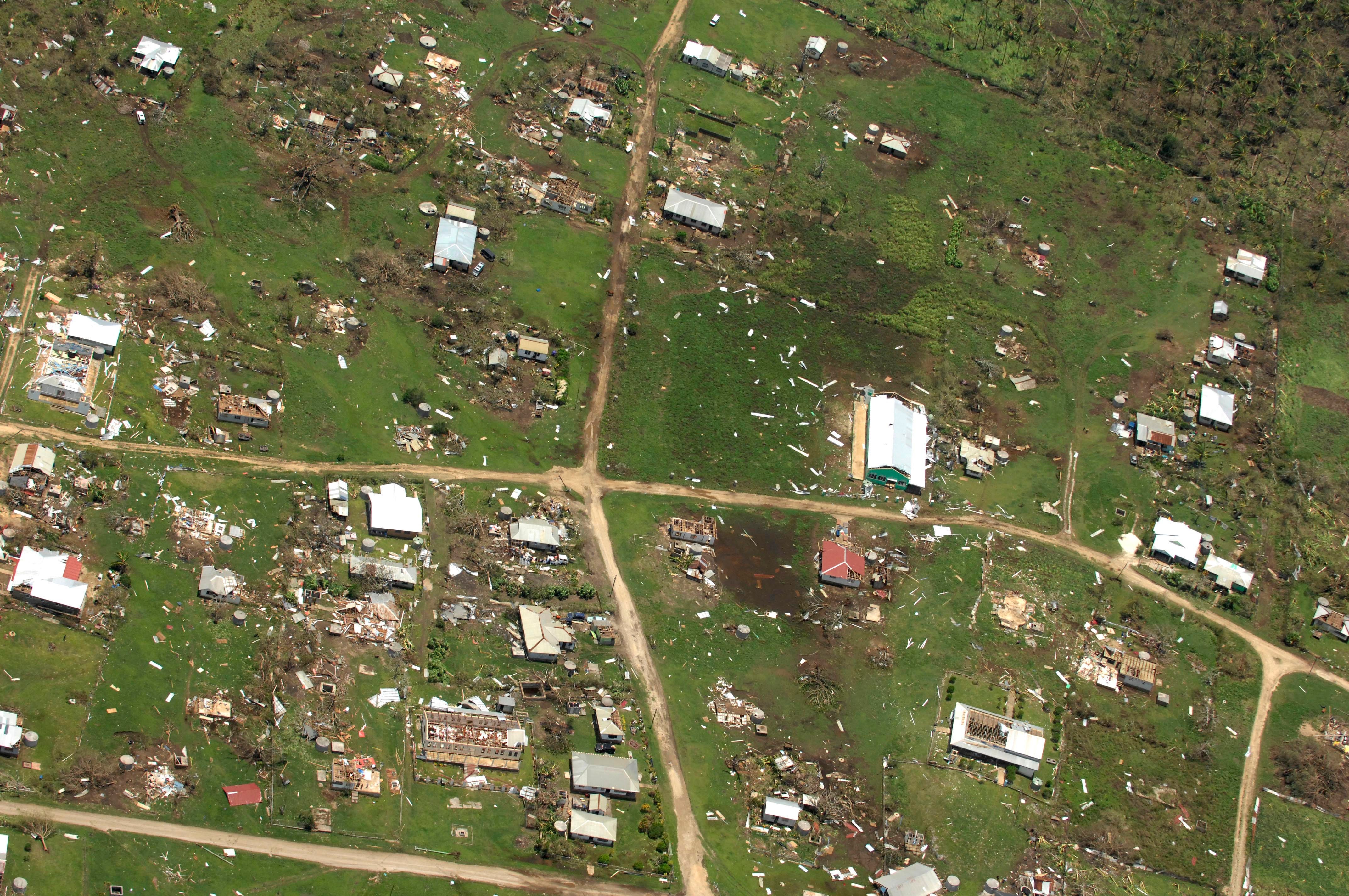 Cyclone Ian Kills 1, Destroys Hundreds of Homes in Tonga | Weather.com