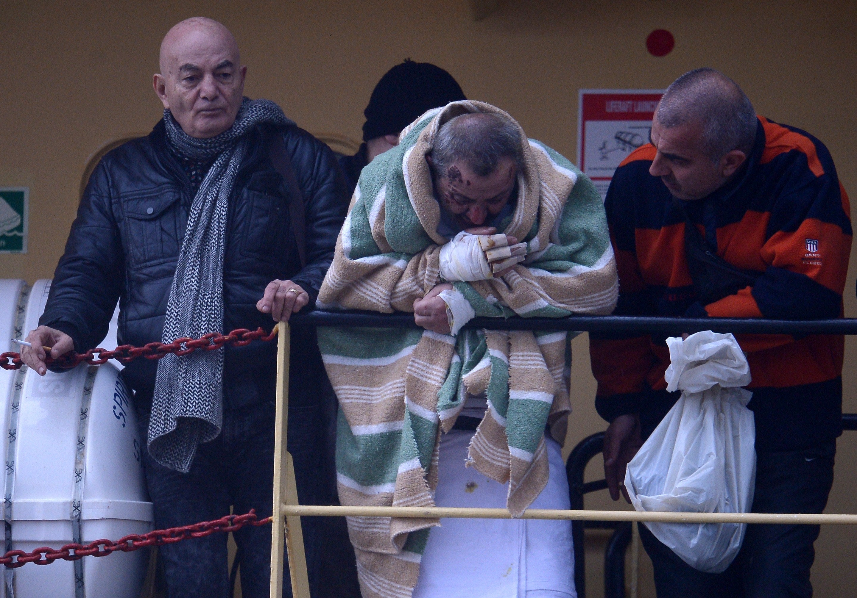 10 Die on Burning Greek Ferry; More Than 400 Rescued From Stormy ...