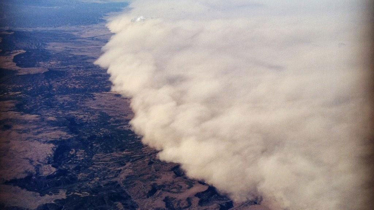Colorado Dust Storm: Brutal Cold Front Creates Haboob | The Weather Channel