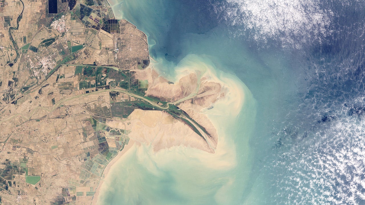 Earth Then and Now: Satellite Photos Show Massive Changes on Our Planet ...