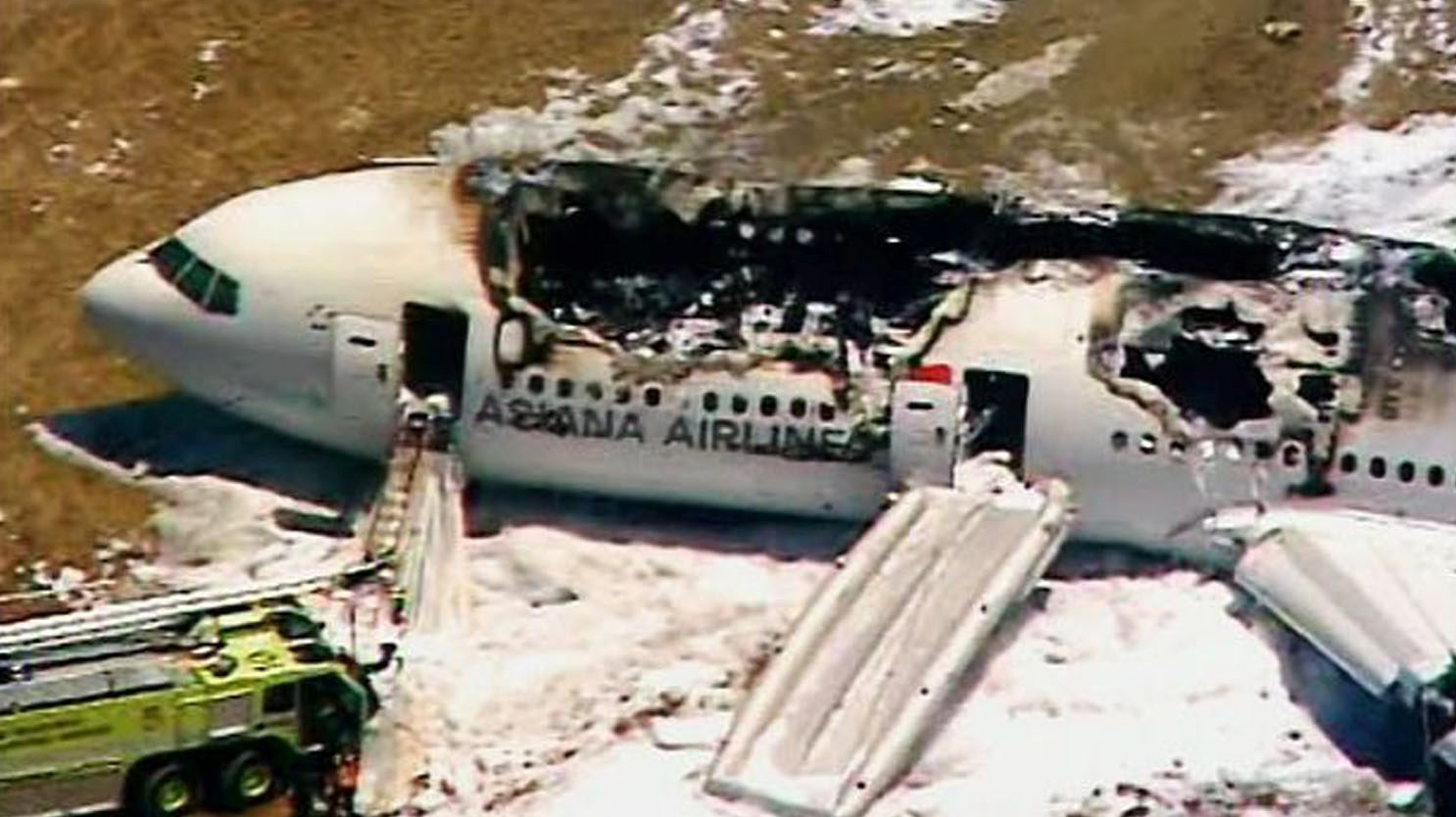 Photos: Passenger Plane Crash Lands in San Francisco | Weather.com