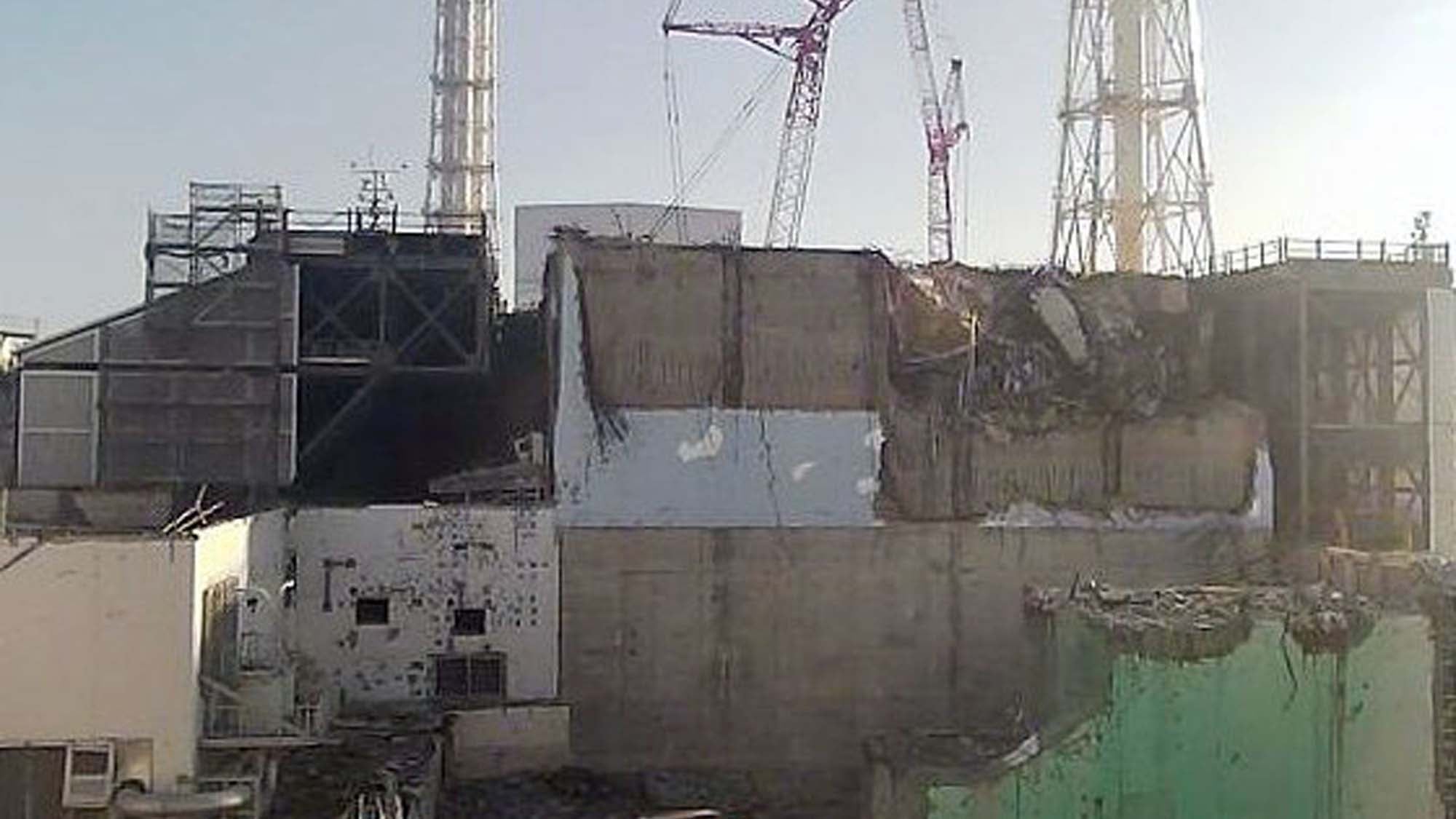 Fukushima Update: Fuel Rods to Be Removed from Pool at Nuclear Plant ...
