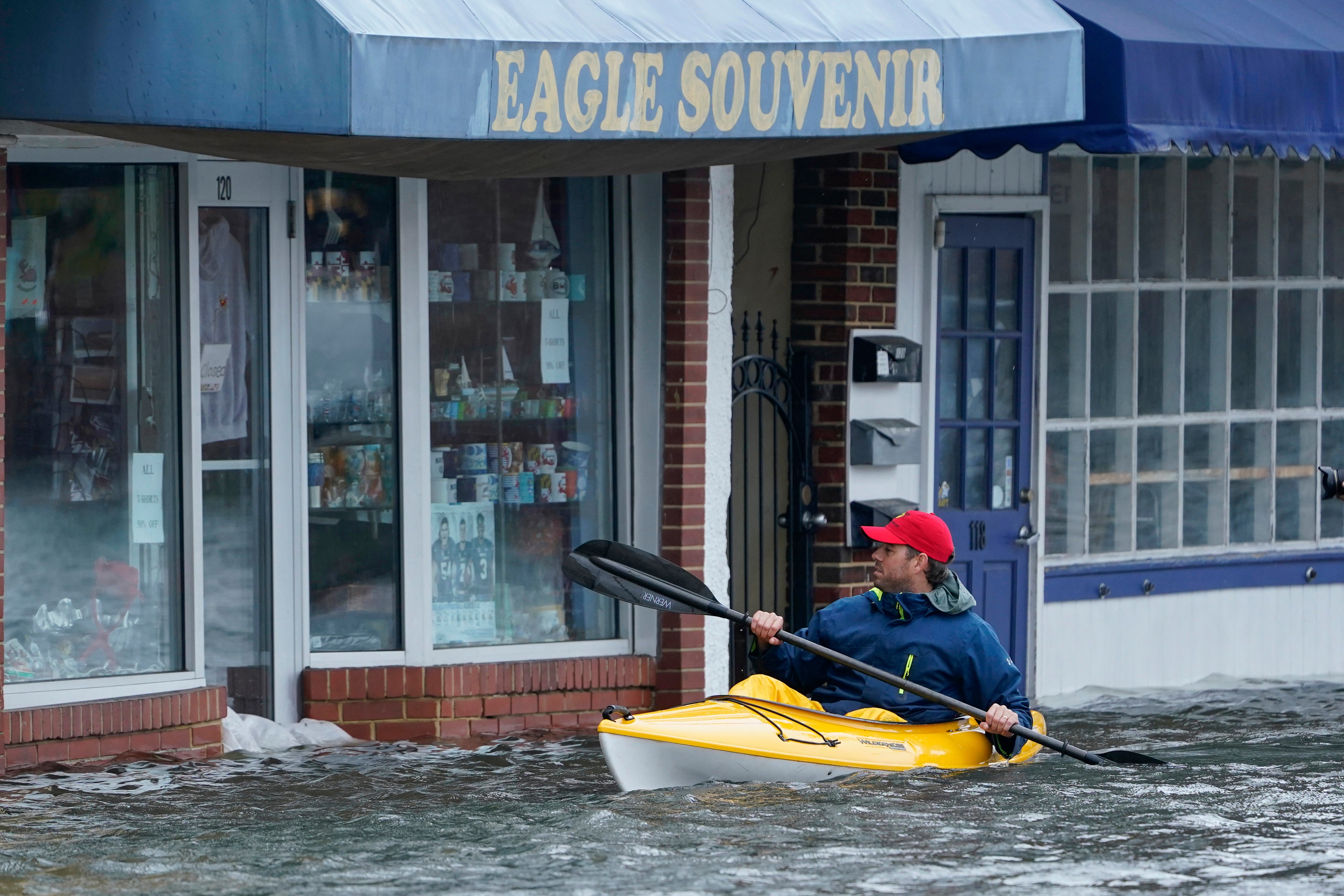 Tidal Flooding Inundates Mid-Atlantic (PHOTOS) | The Weather Channel