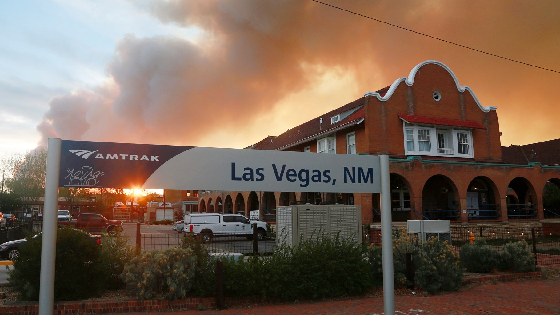 New Mexico Wildfire Grows to Largest in State History | Weather Underground