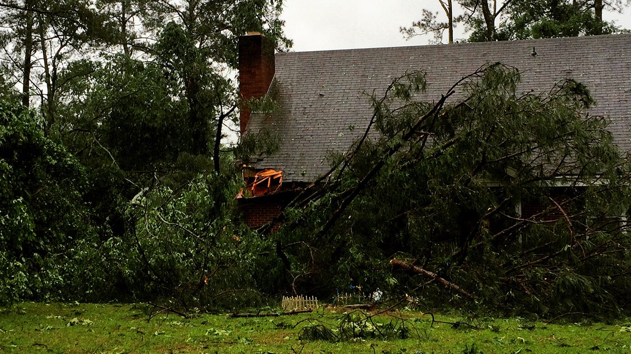 Severe Storms Cause Damage Across South (PHOTOS) | The Weather Channel