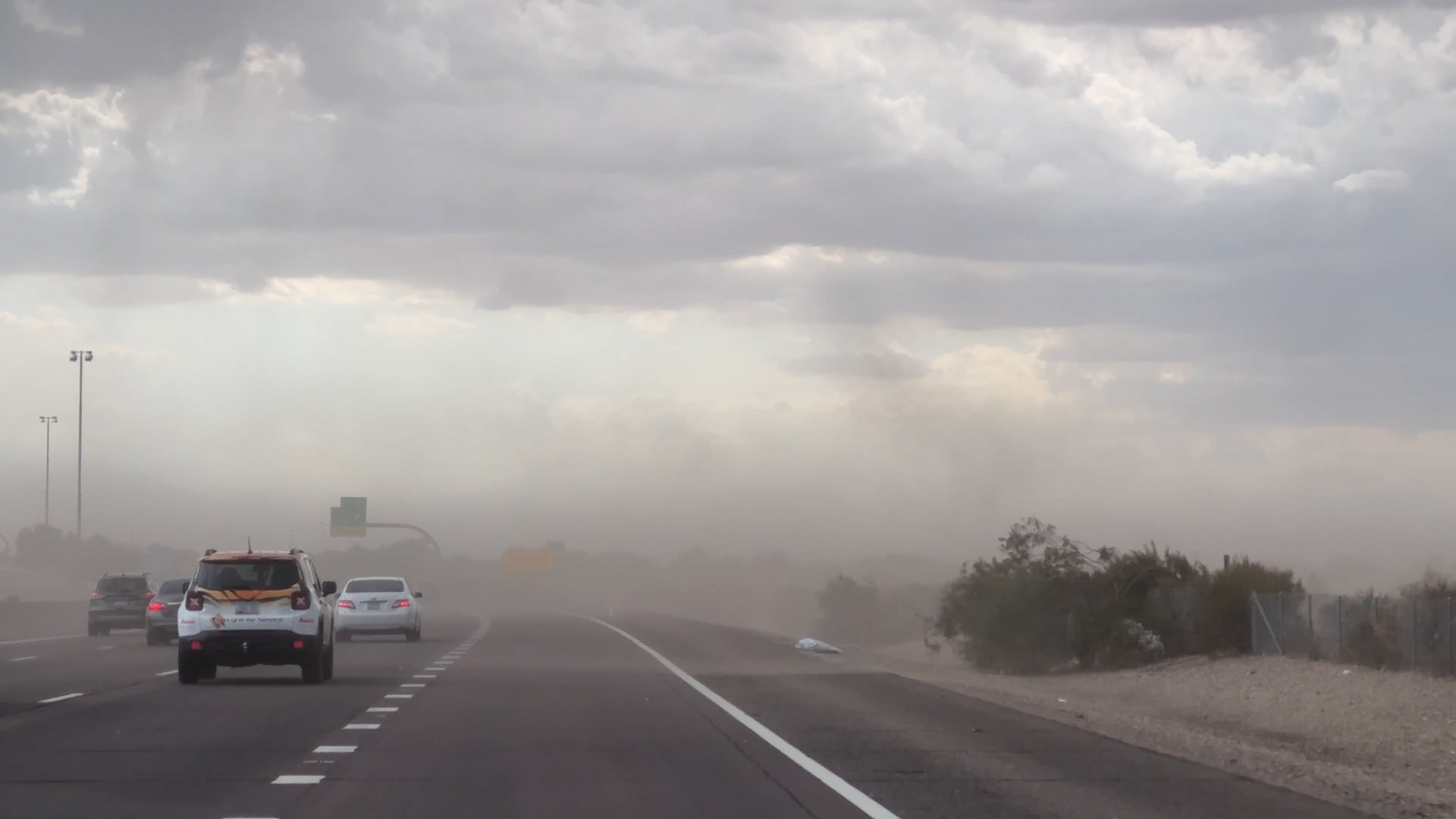 Thousands Lose Power In Phoenix After Massive Dust Storm - Videos from ...