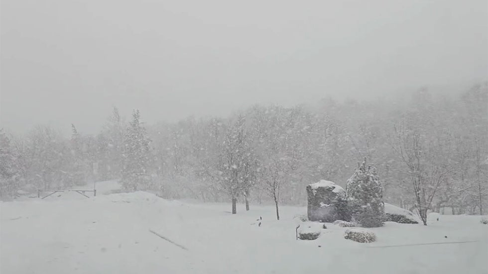 Wintry Mix Makes Roads Hazardous In Utah - Videos from The Weather Channel