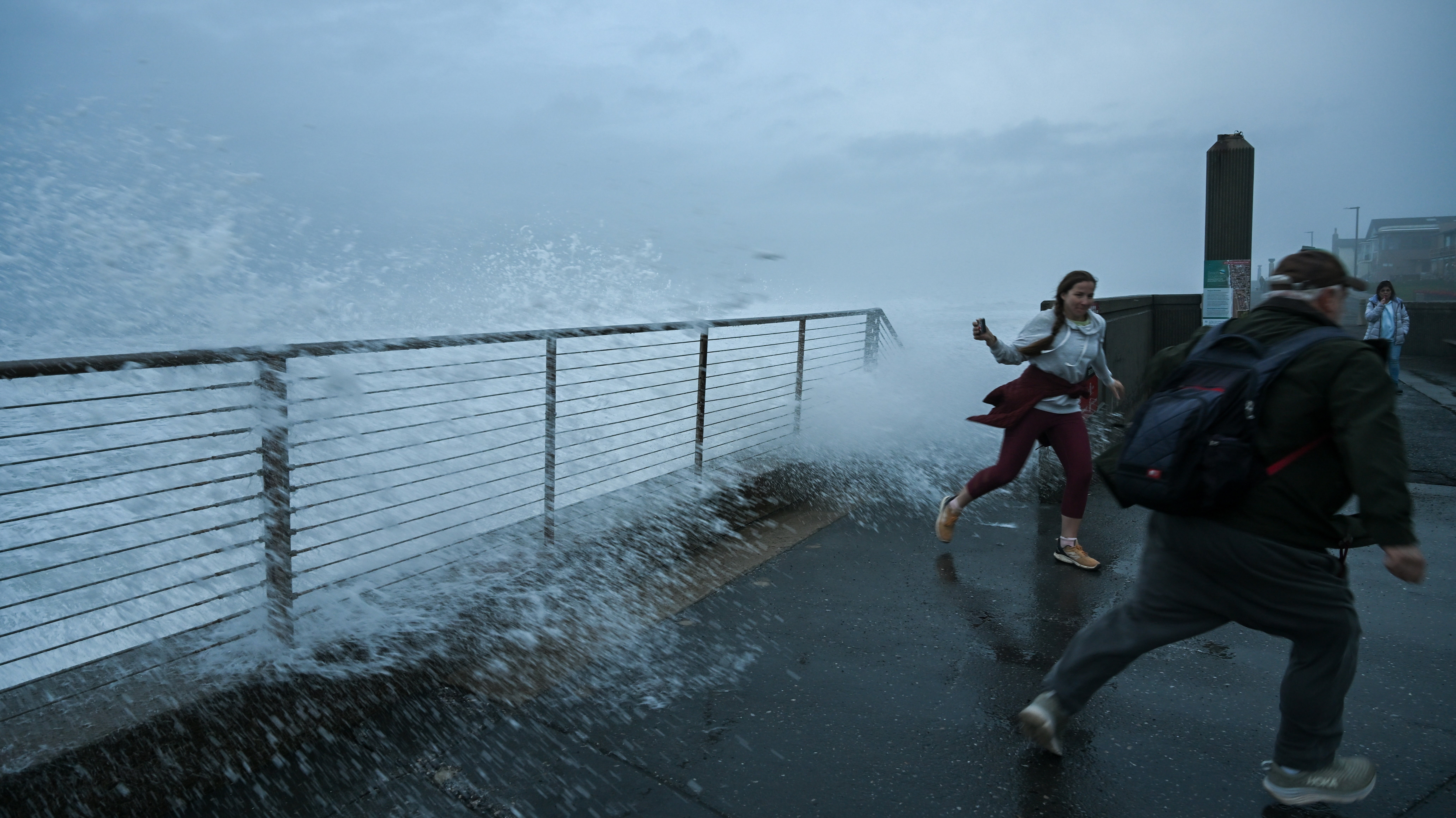 Weather Forecast and Conditions for Koam, 48 - The Weather Channel ...