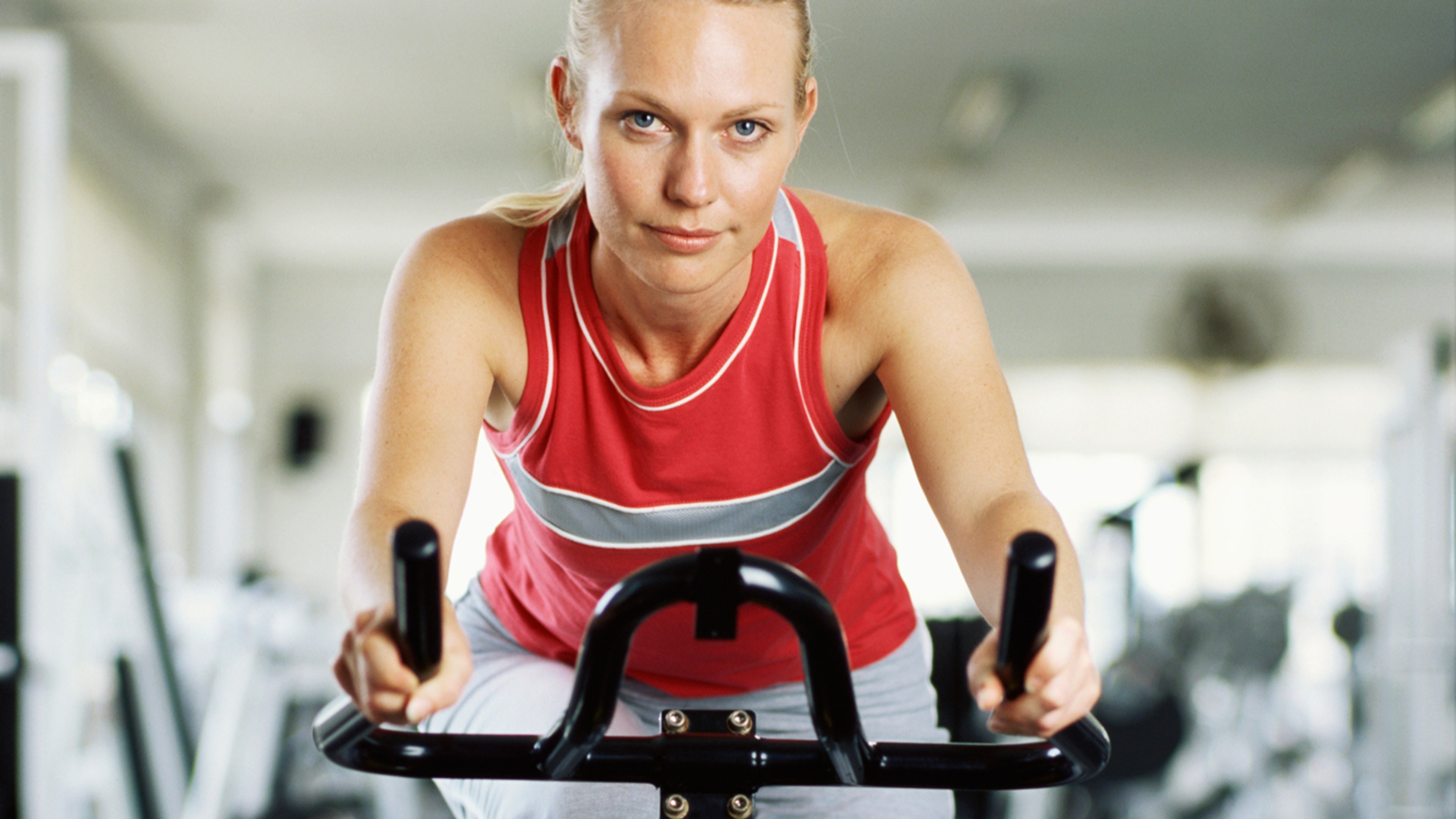 10 Annoying Habits to Refrain from at the Gym This Winter | The Weather ...