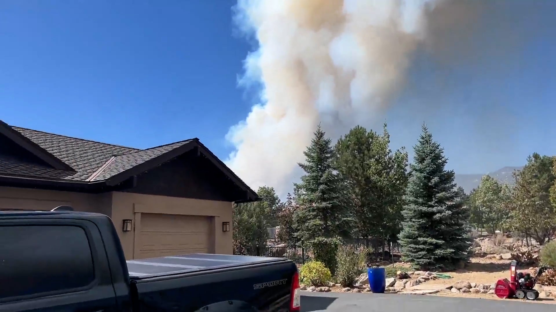 Reno Residents Return To Scorched Neighborhood - Videos from The ...