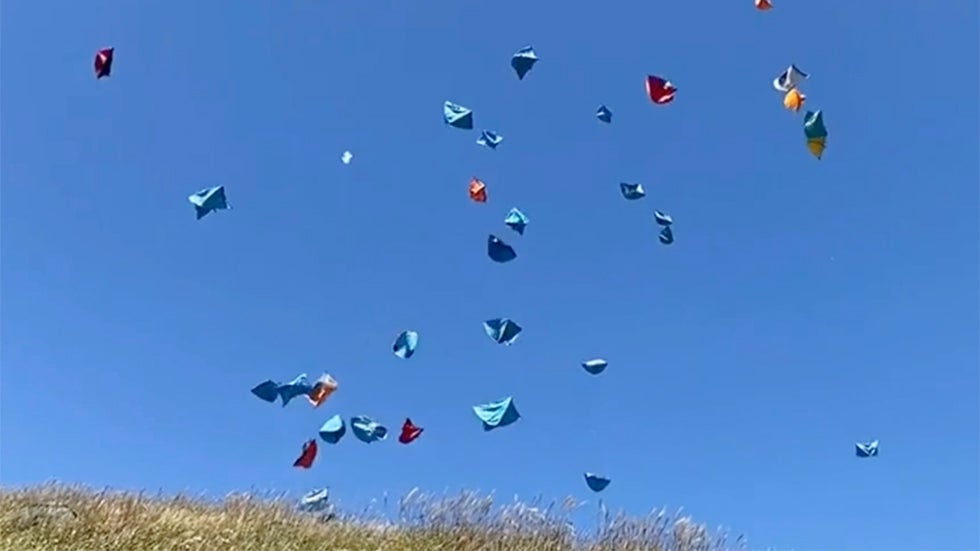 Strong Winds Send Dozens of Tents Flying - Videos from The Weather Channel