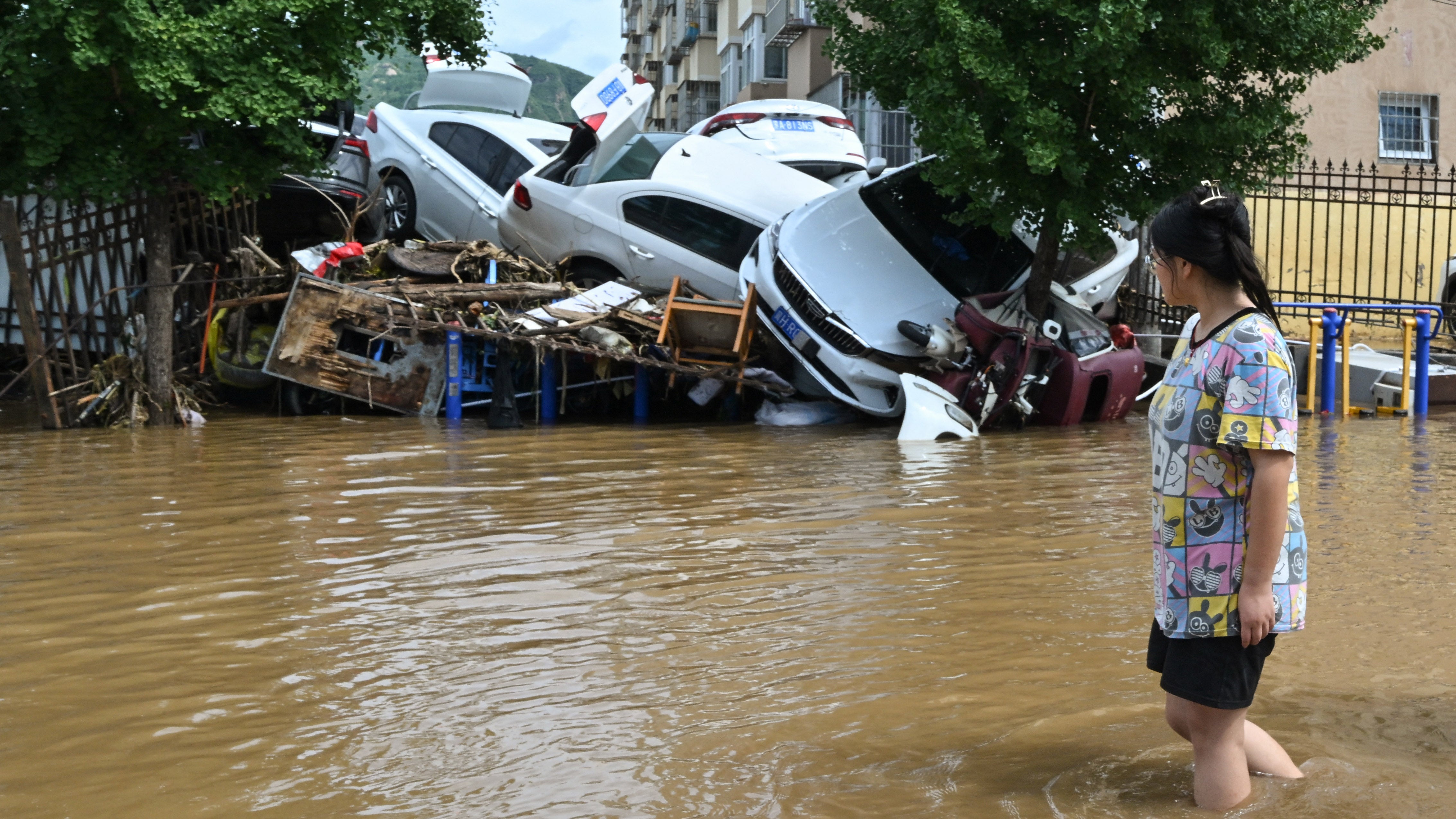 2025 On Track For Record-Low Weather Deaths | Weather.com