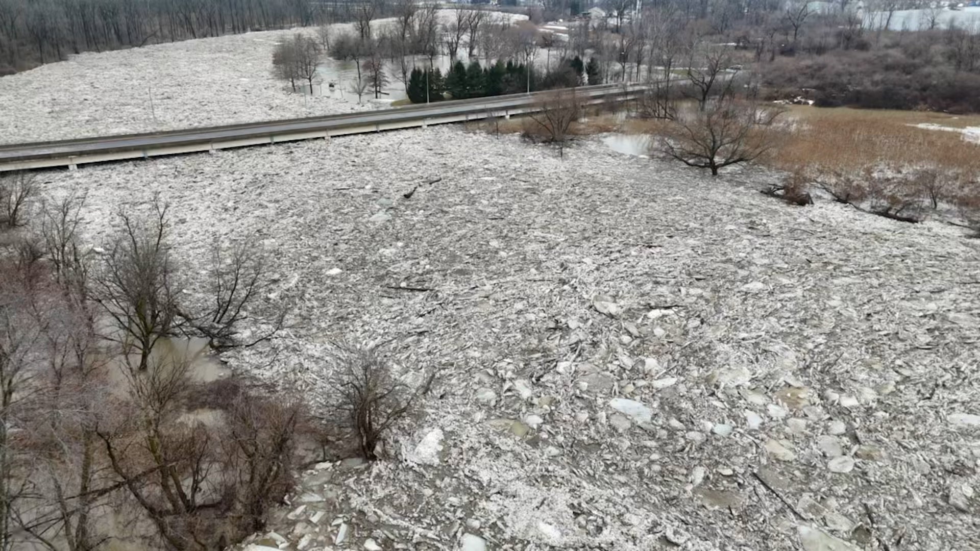 A Textbook Example Of An Ice Jam And How It Happens - Videos from The ...