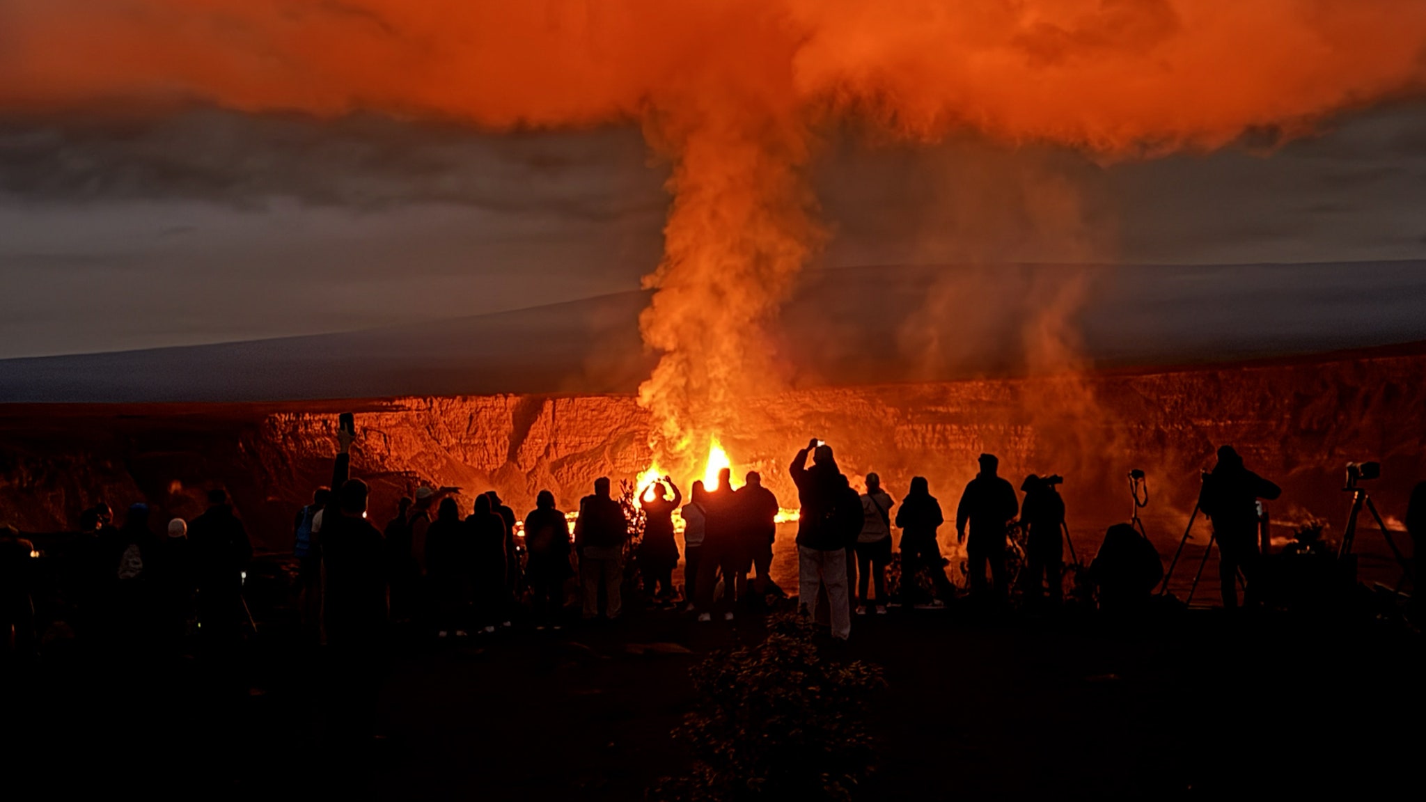 Volcanic Activity Surges From Hawaii To Alaska | Weather.com