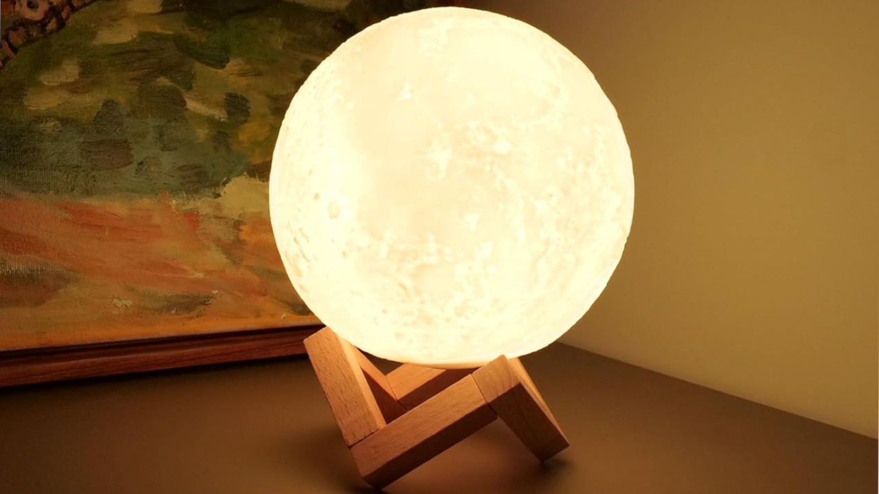 From Moons To Auroras, These Lights Brighten Any Room | Weather.com