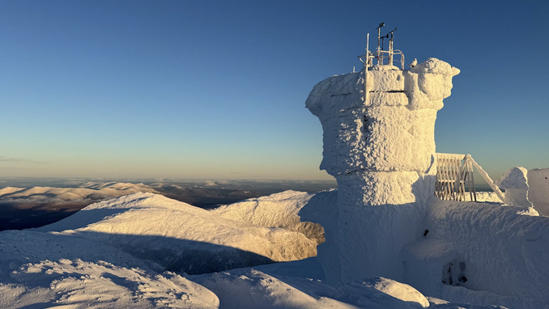 Several Feet Of Rime Ice Coats Observatory - Videos from The Weather ...