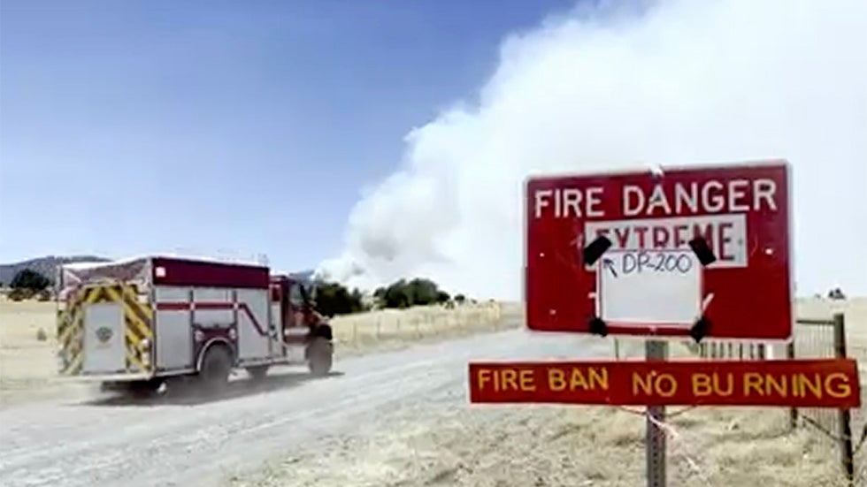 TV Studio Destroyed by Station's Own Tower in Storm - Videos from The ...