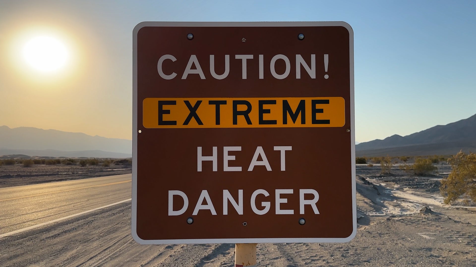 World’s Largest Iceberg Runs Aground - Videos from The Weather Channel