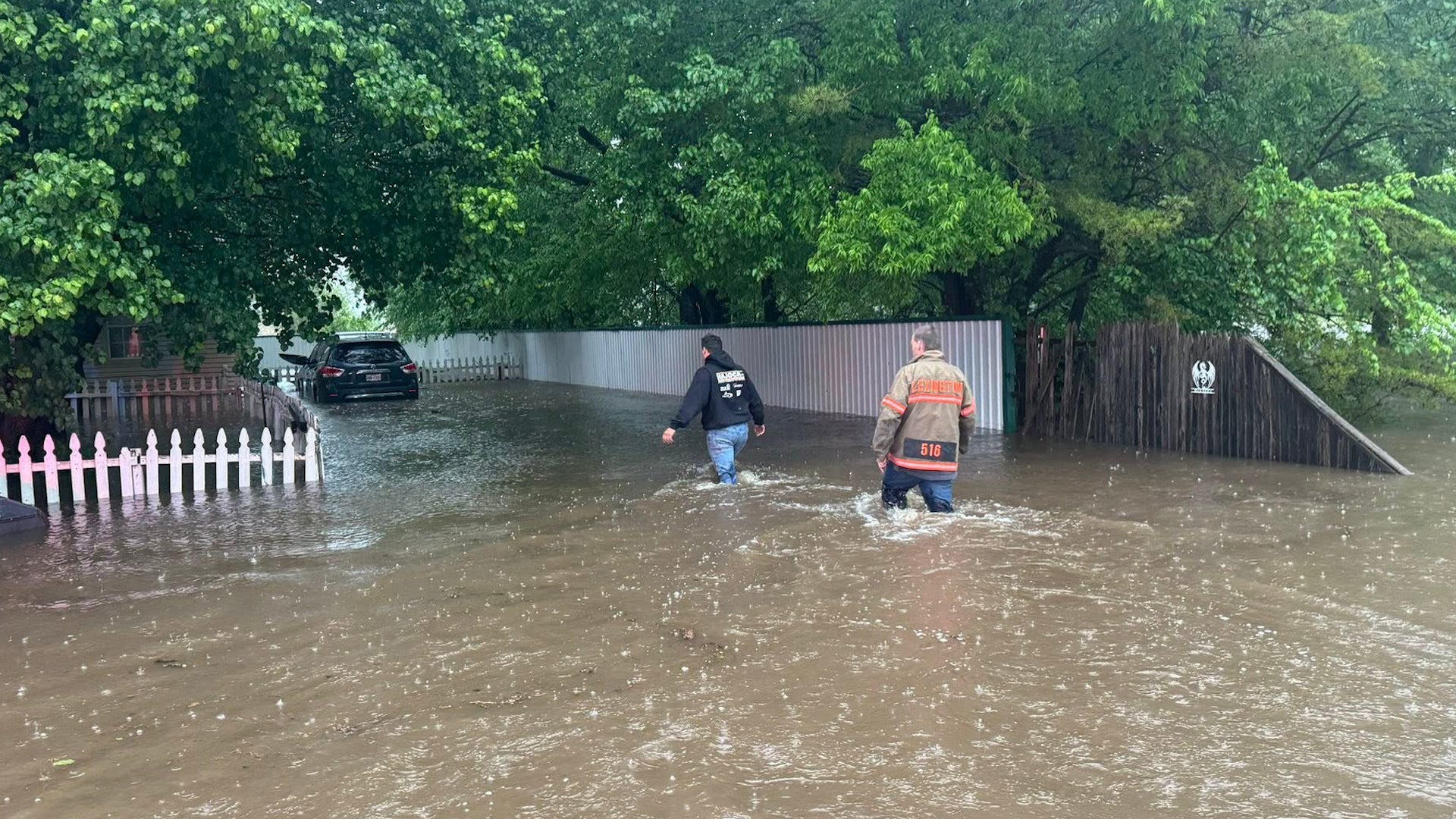 Spinning Inferno ‘Firenado’ Erupts In Iowa - Videos from The Weather ...