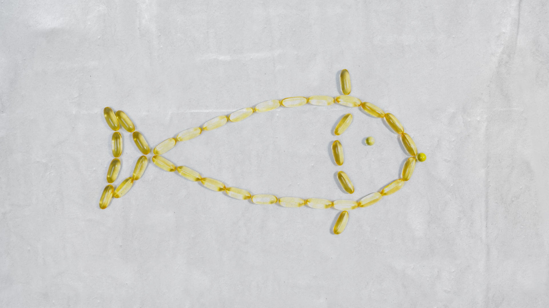 Falling Tree Creates Pollen Storm - Videos from The Weather Channel