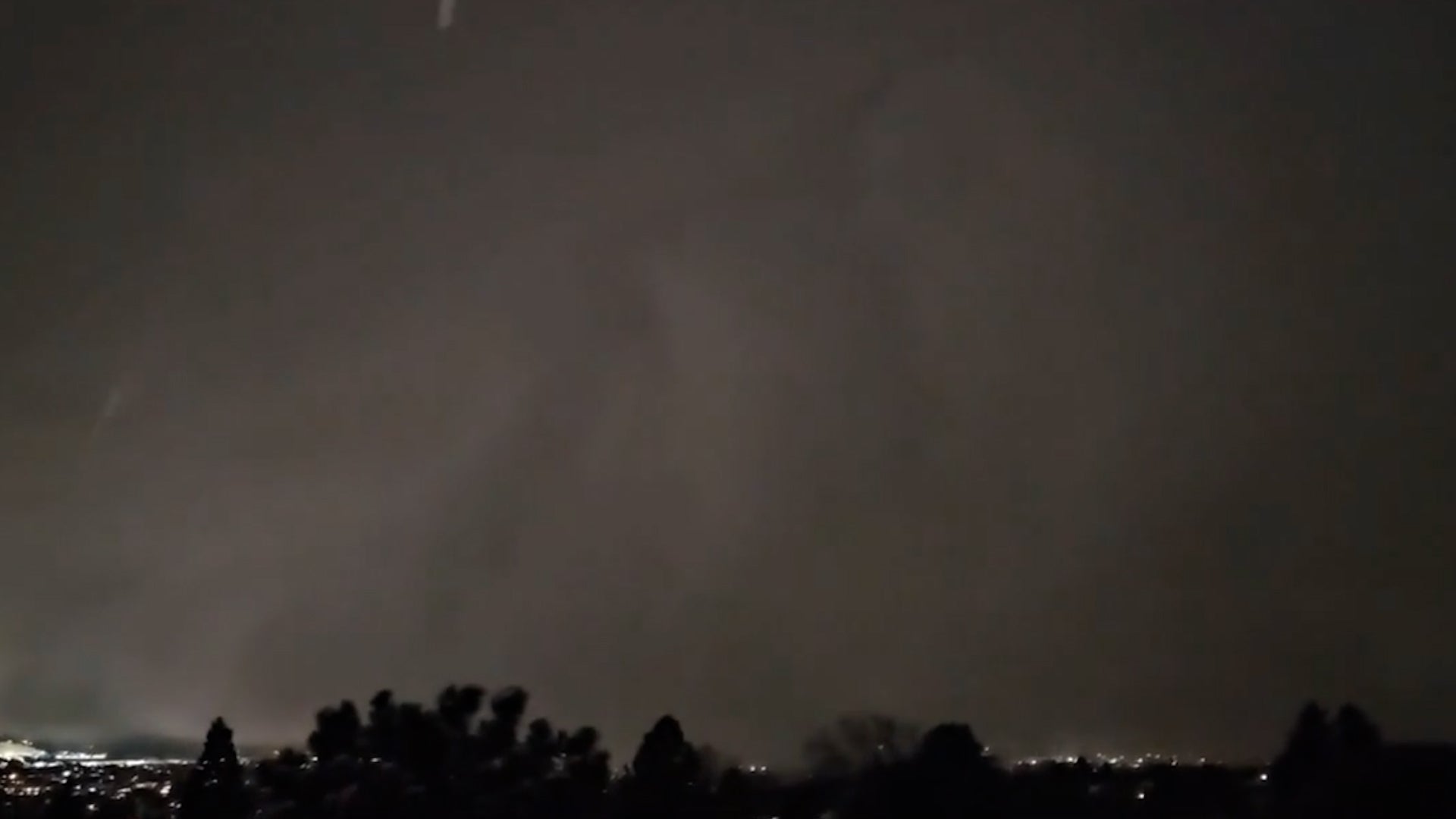 Snow Squall That Looks Like A Haboob - Videos from The Weather Channel