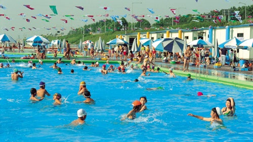 Parasite Outbreaks on the Rise in U.S. Pools, CDC Says | The Weather ...