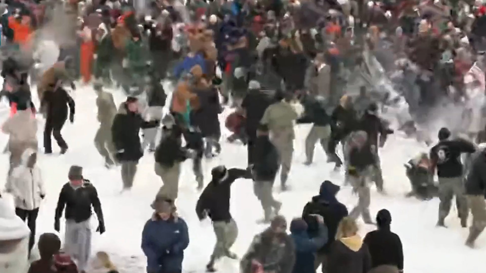 Virginia Tech Hosts Great Snowball Battle - Videos from The Weather Channel