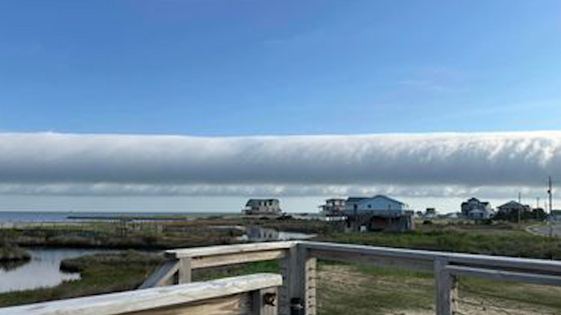 Weather Phenomenon Ripples In The Sky - Videos from The Weather Channel
