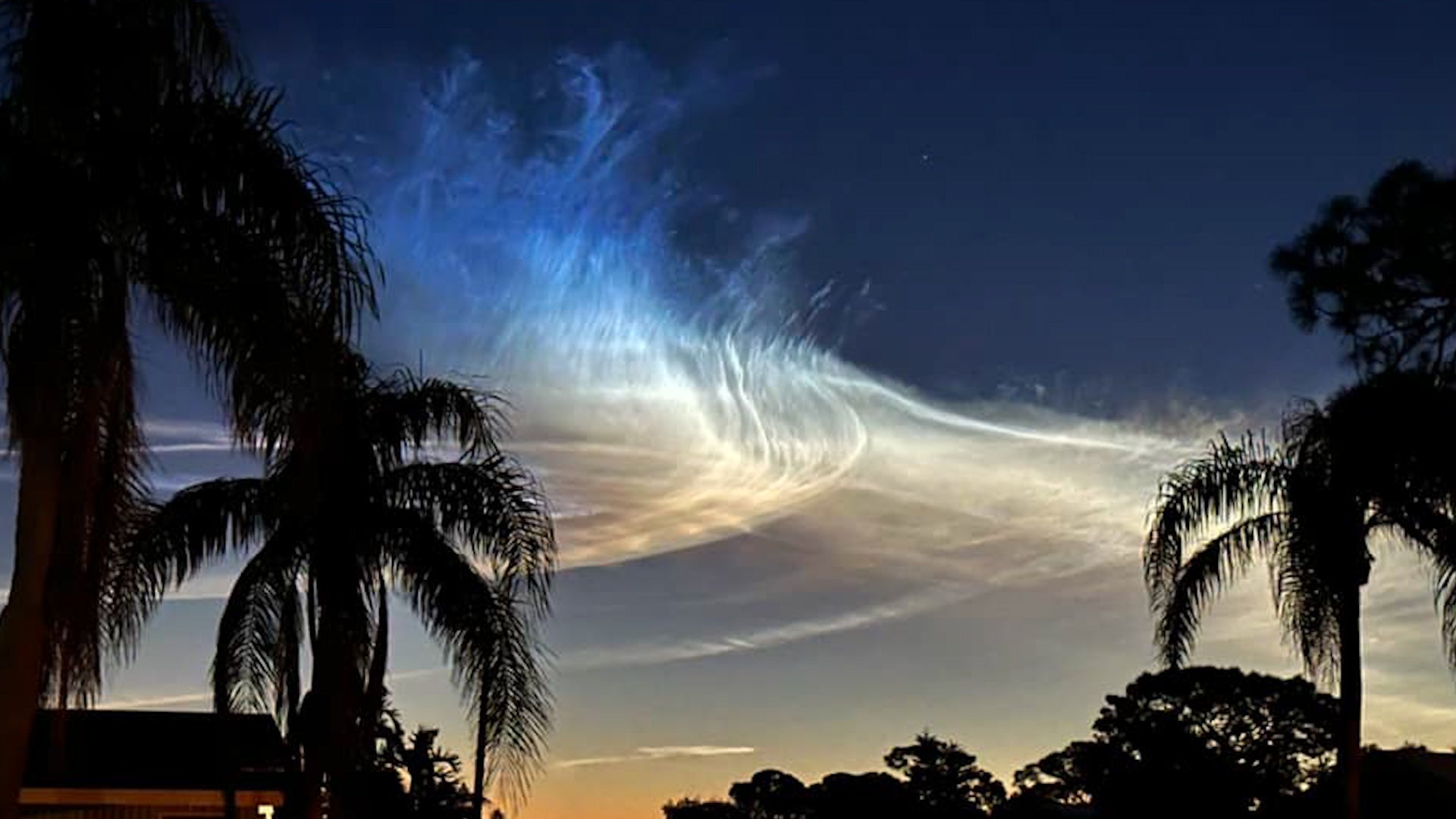 Weather Words: 'Noctilucent Clouds' | Weather.com