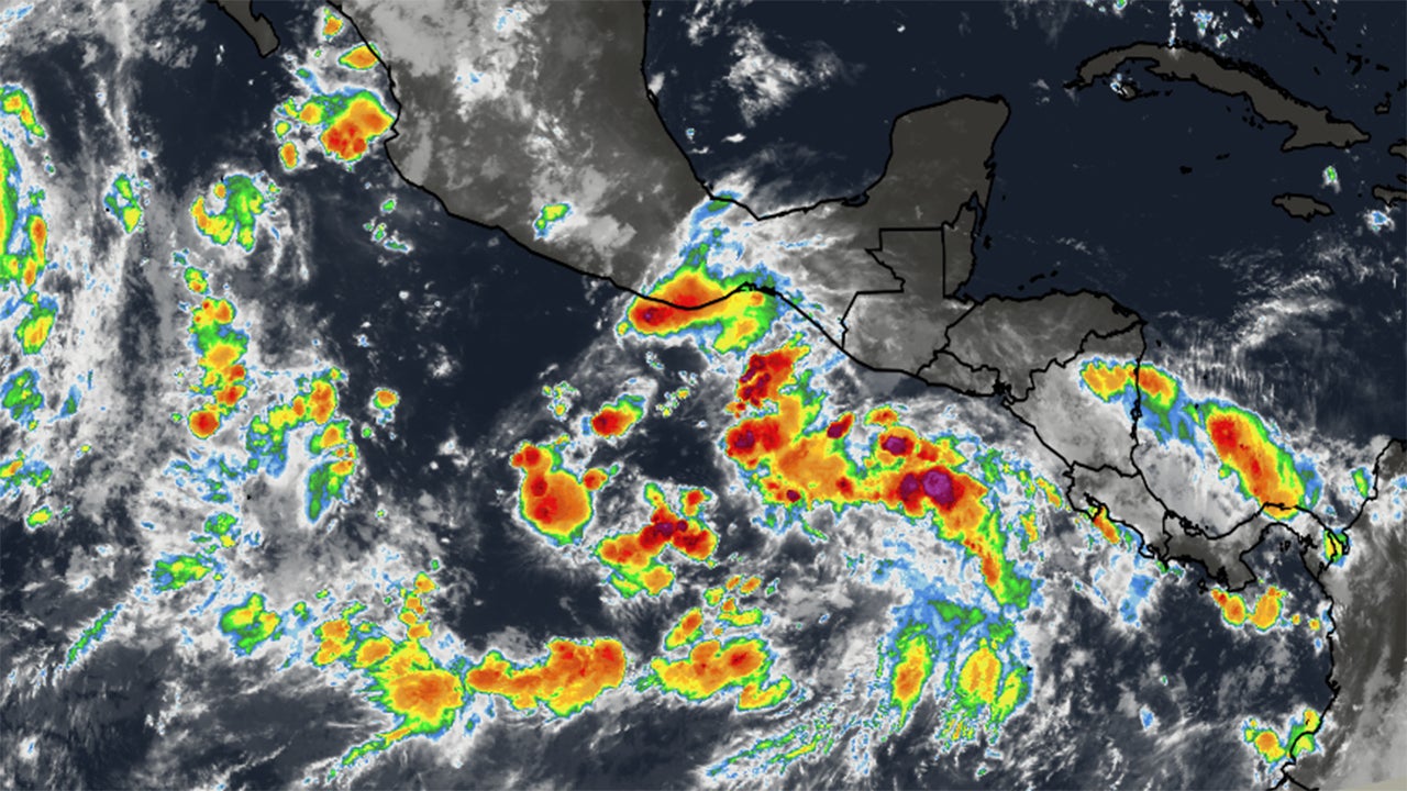 Tropical Storm Cristobal Forms in the Atlantic, Tropical Storm Warning ...