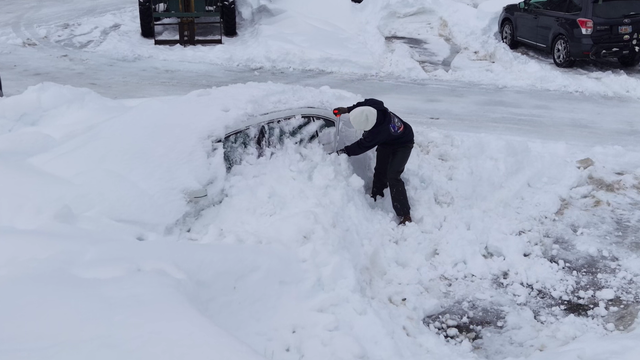 Juneau’s Race To Clear Record Snow Before Rain | Weather.com