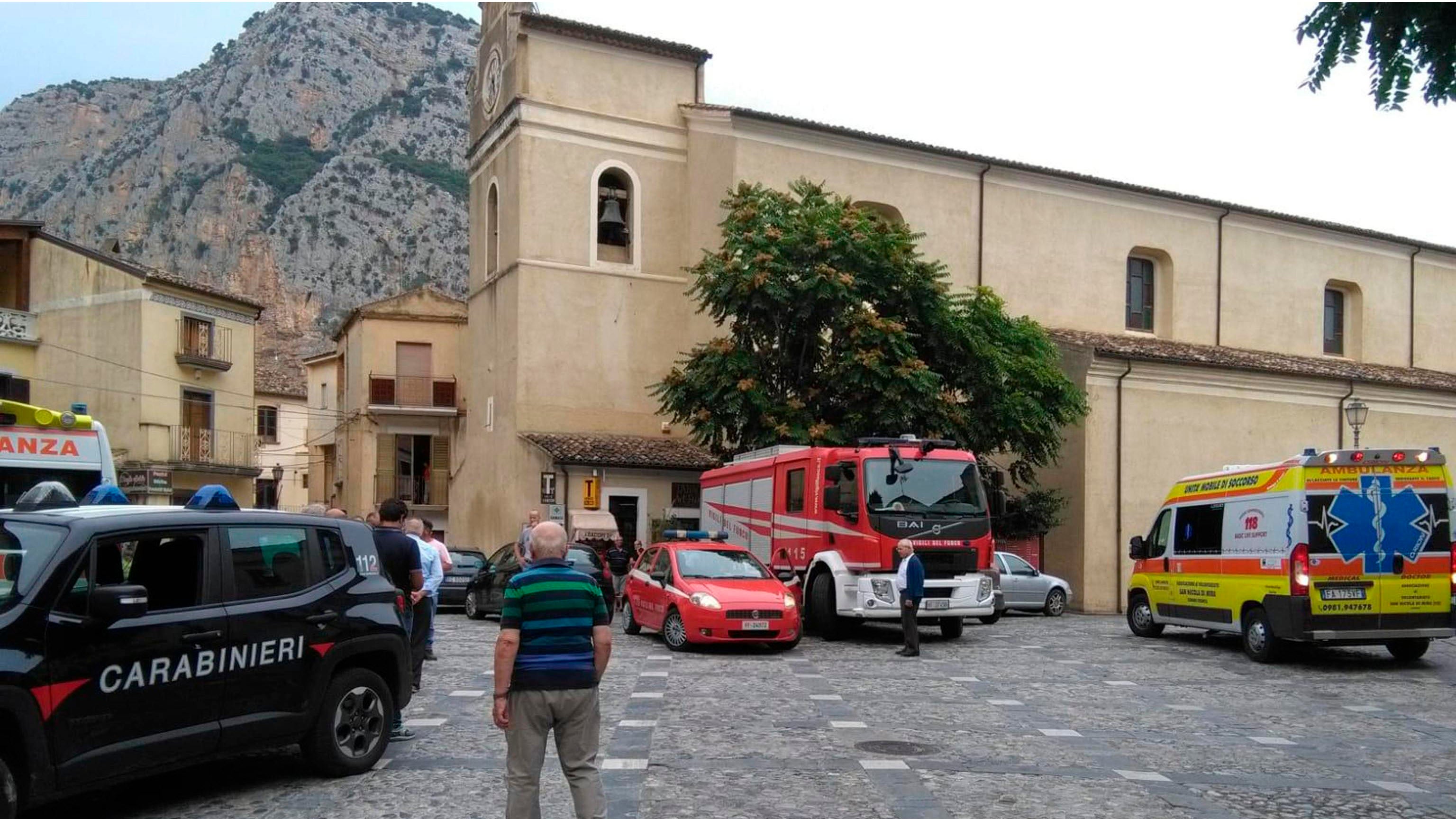 10 Hikers Dead, 3 Missing After Flash Flood Hits Gorge in Calabria ...