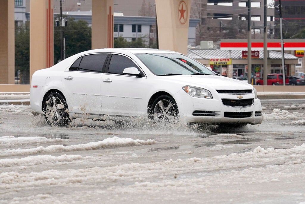 Photos: Dangerous Ice Storm Strikes The Southern Plains | Weather.com
