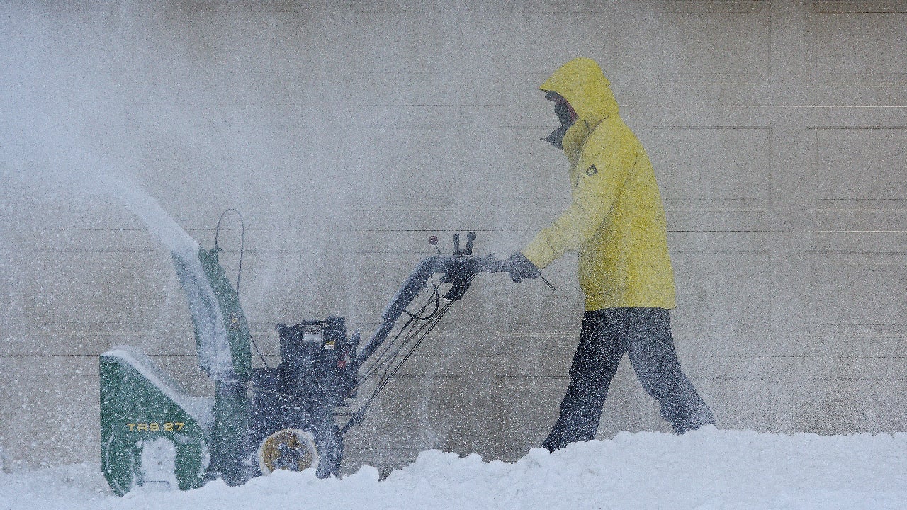 Winter Storm Leo Dumps Rain, Snow from California to Midwest (PHOTOS ...
