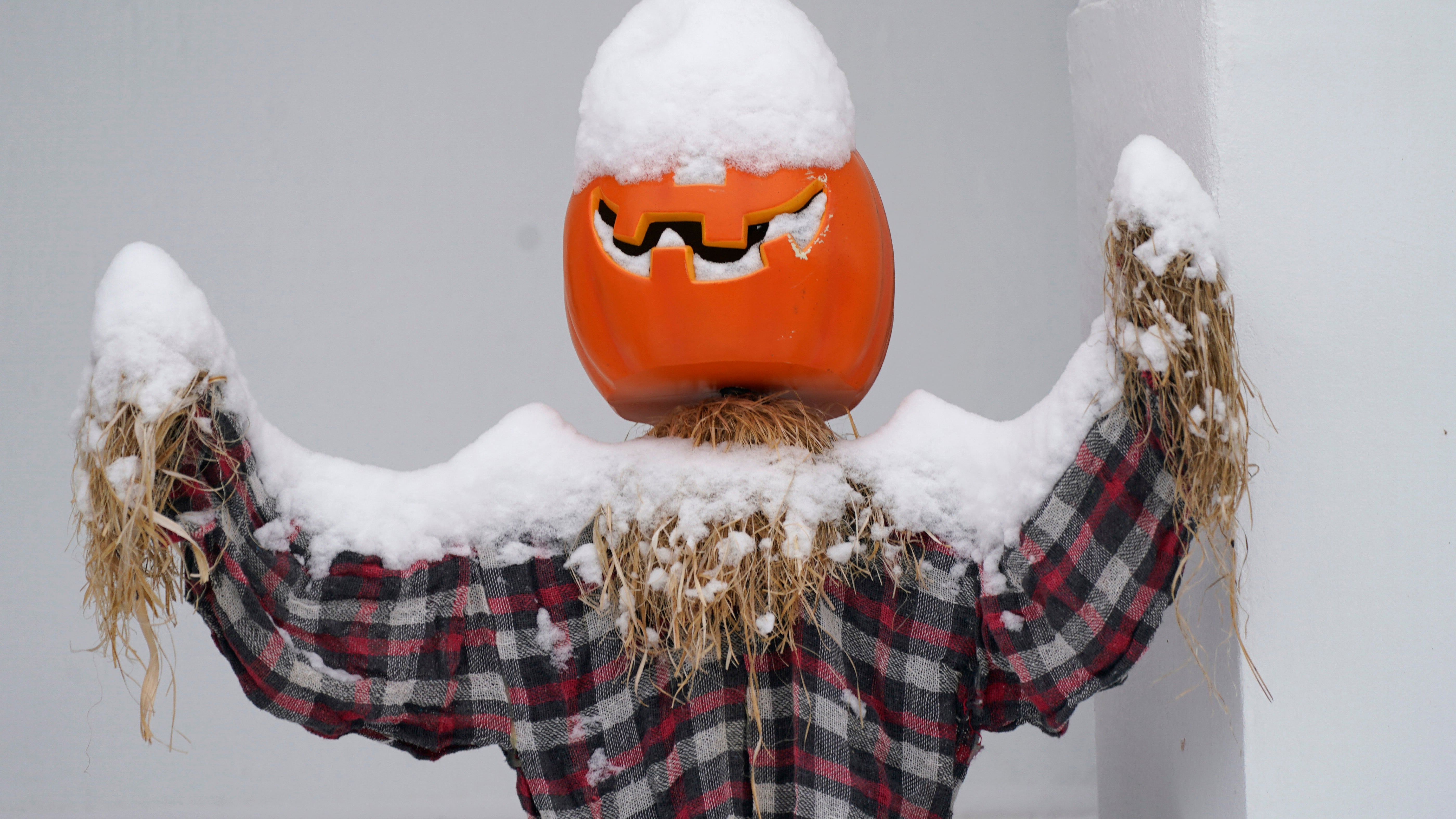 October Winter Storm Heads Into the Plains and Rockies | The Weather ...