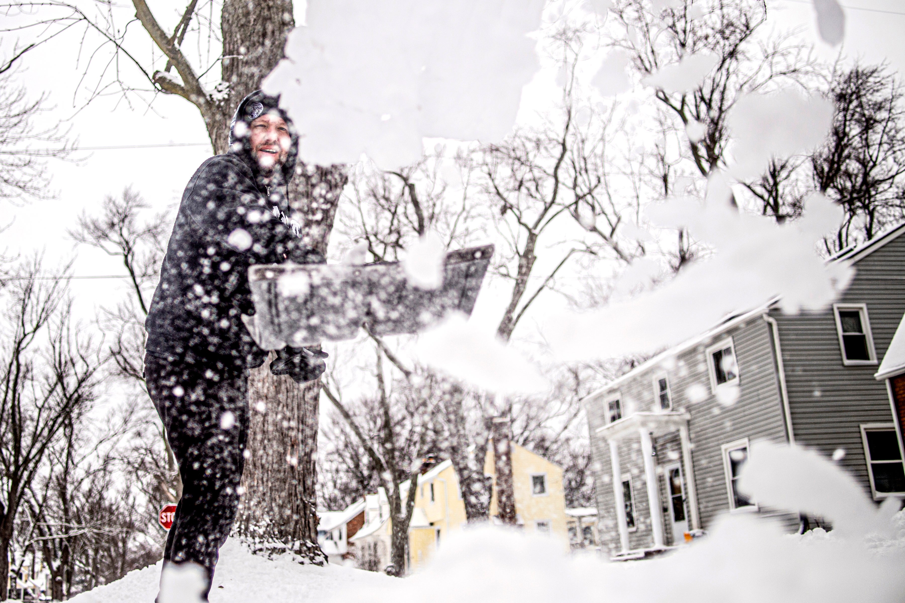 Winter Storm Moves East After Dumping Snow on the Plains (PHOTOS) | The ...