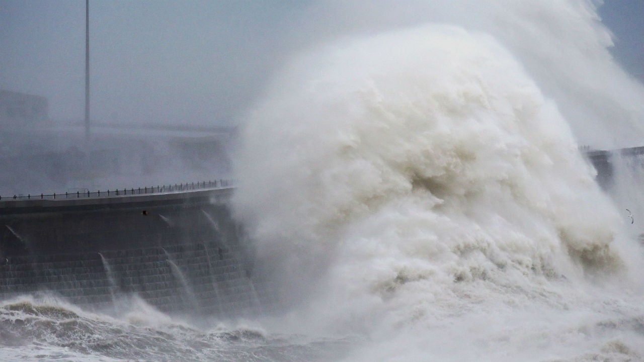 Storm Pummels UK With High Winds, Prompting Rescue of Cargo Ship Crew ...