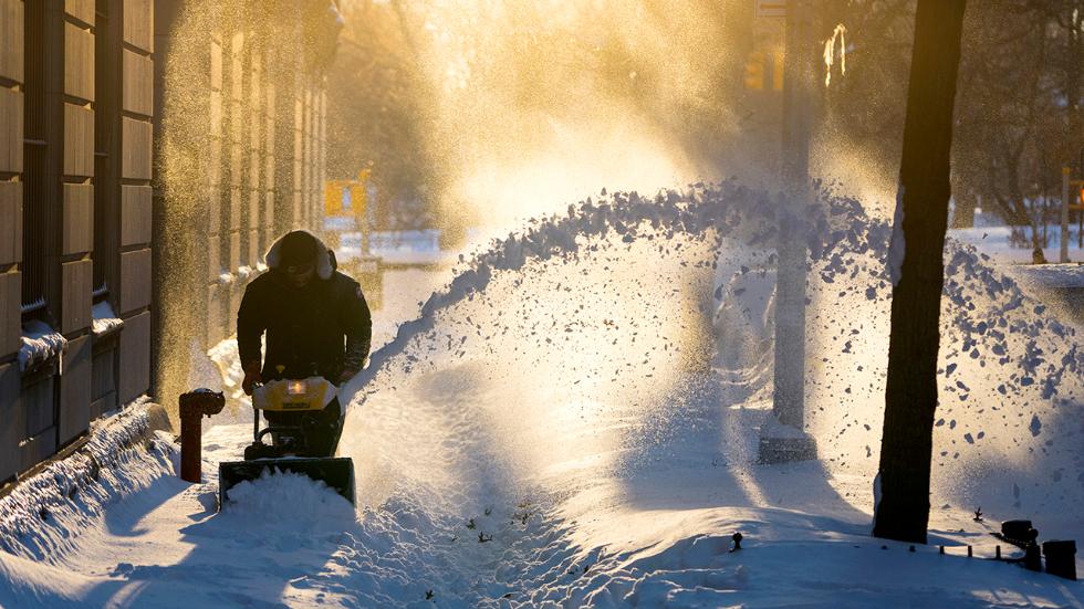 Winter Storm Jonas: At Least 48 Dead; Roof Collapses Reported; D.C ...
