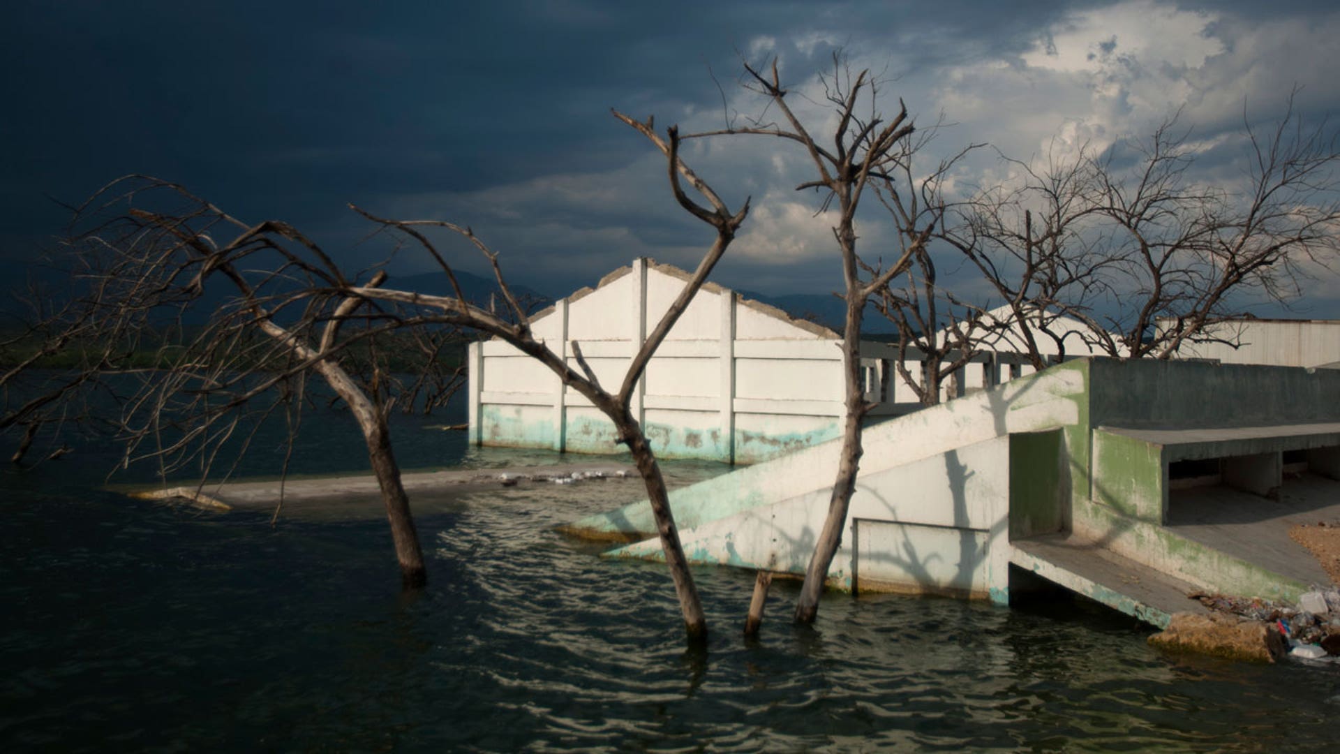 Scientists Stunned by Two Rising Lakes in Haiti and Dominican Republic ...